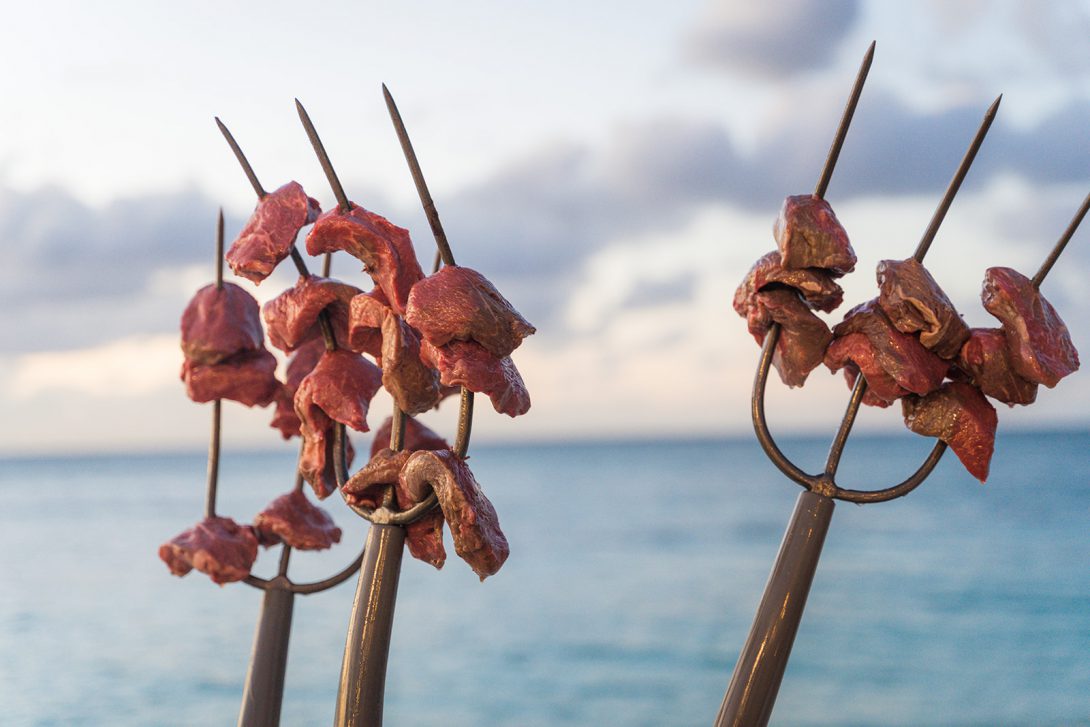 Chefs and Foodies Gather for Cayman Cookout - News from Certified Angus ...